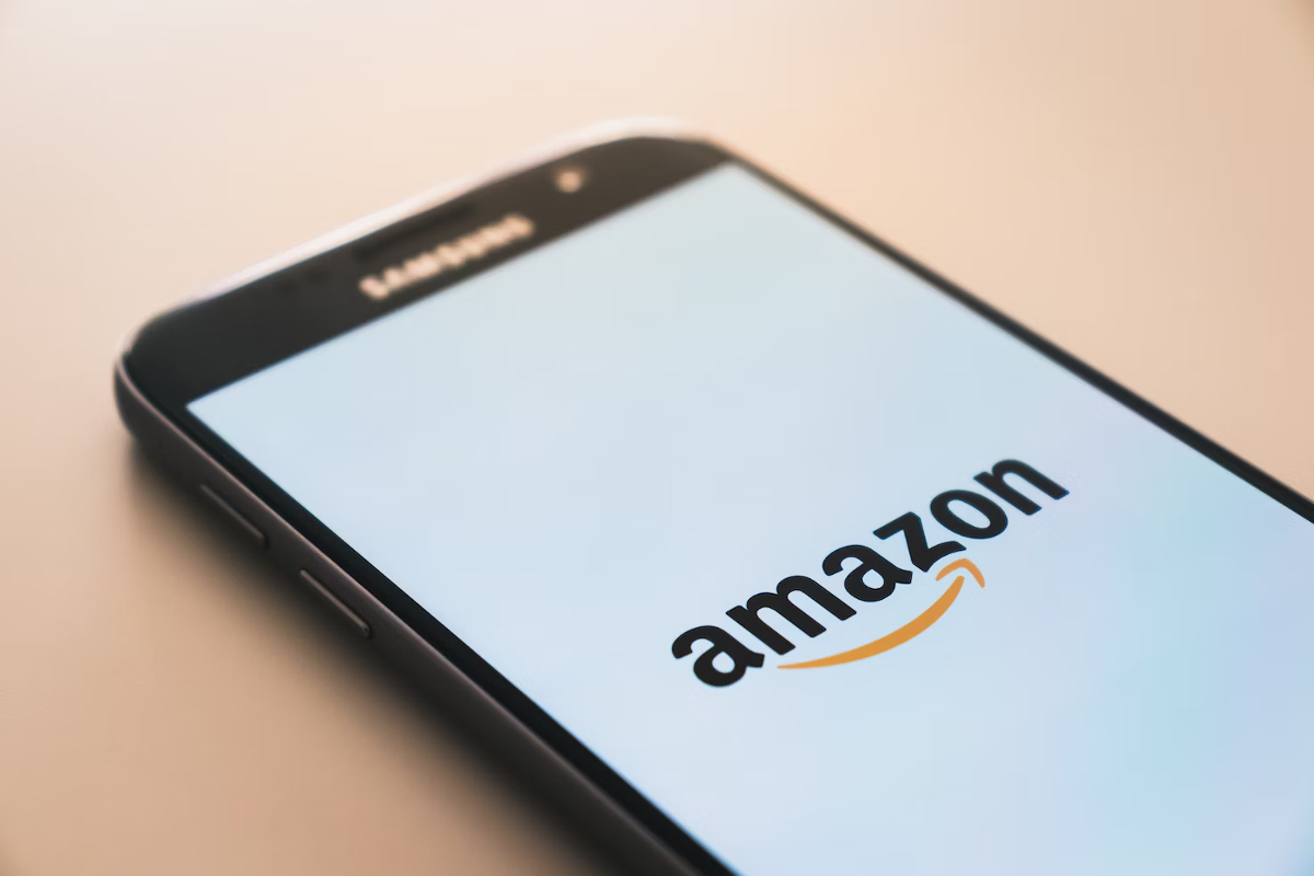 Amazon Contact : contacter le service client Amazon par téléphone ou mail